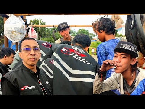 ANAK VESPA EXTREME DI GREBEK WARGA