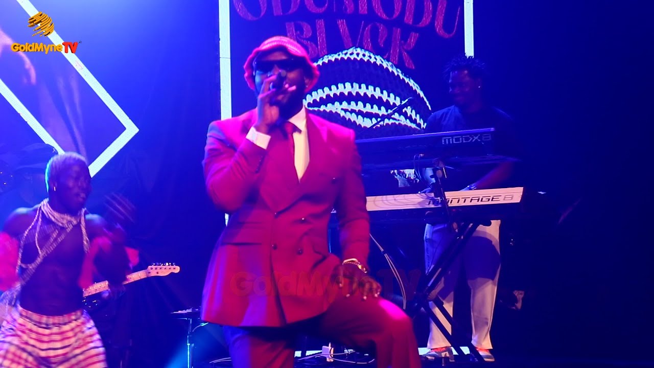 ODUMODUBLVCK SHUTS DOWN STAGE WITH A SIZZLING HOT PERFORMANCE AT TRACE ...