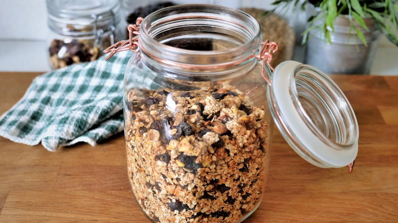 GRANOLA MAISON HEALTHY pour un PETIT DEJEUNER FACILE et GOURMAND - YouTube