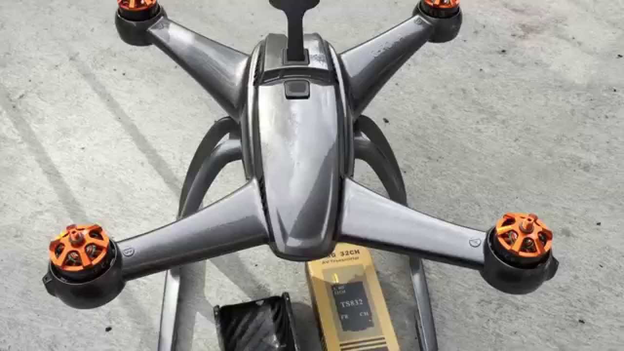 Blade Chroma Graphite / Black Metallic Body, AV Transmitter Case - YouTube