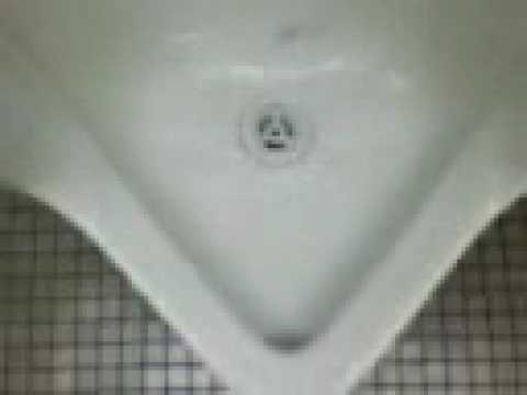 TOTO製小便器 Toto urinal U306 - YouTube