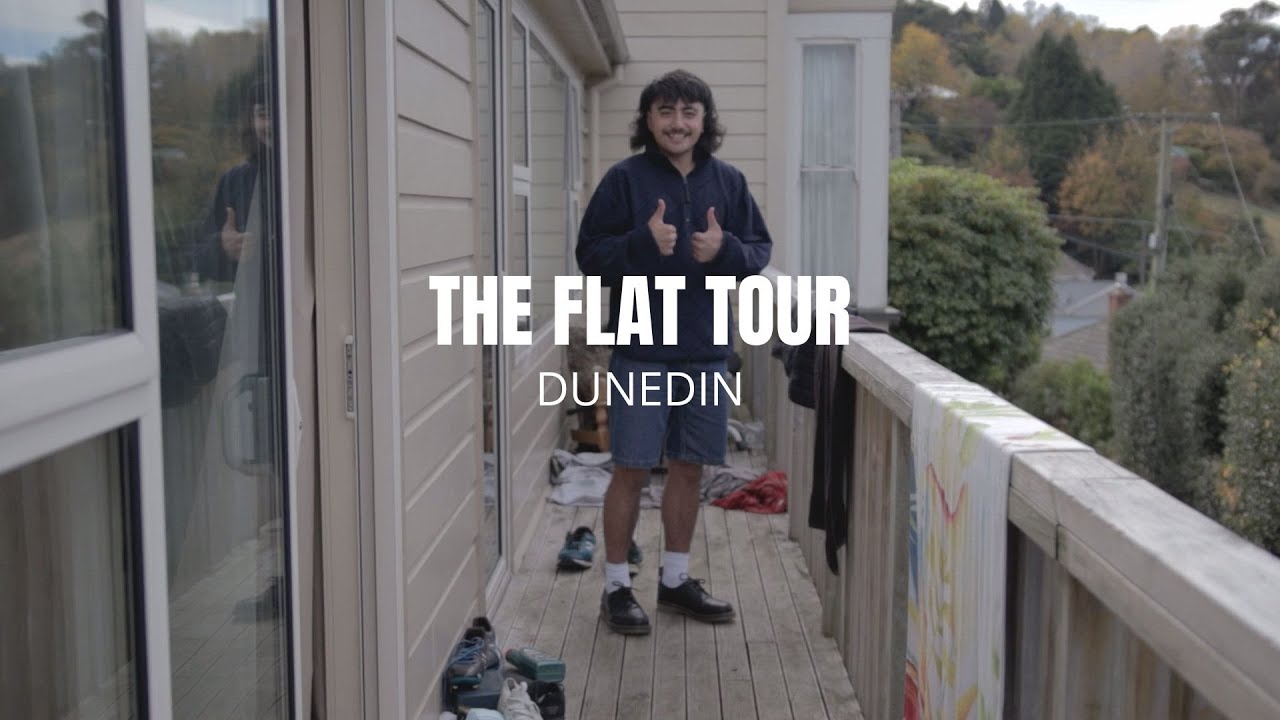 THE FLAT TOUR | DUNEDIN, NZ - YouTube