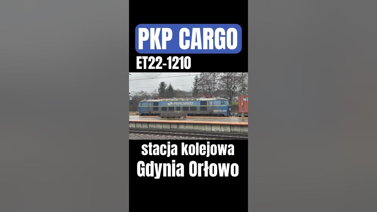 Stacja kolejowa Gdynia Orłowo elektrowóz ET22-1210 PKP CARGO z kontenerami linia kolejowa nr 202 ...