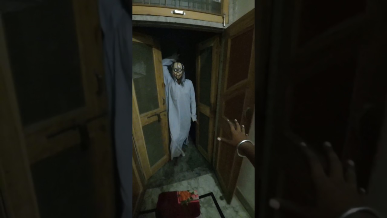 Smiling woman Horror Pov Dancing Lady #serbian #ghostvideo #shortsvideo ...