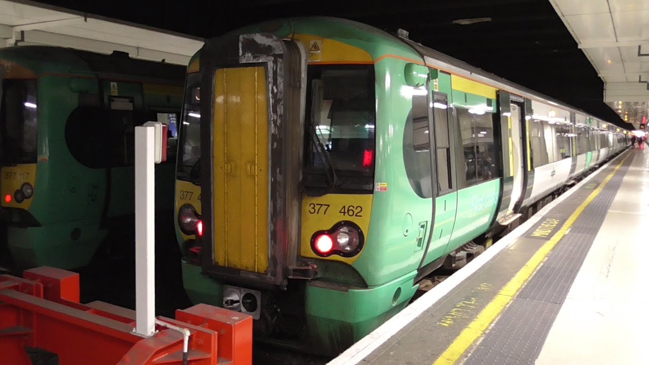 Class 377 Train Ride - Clapham Junction to London Victoria - YouTube