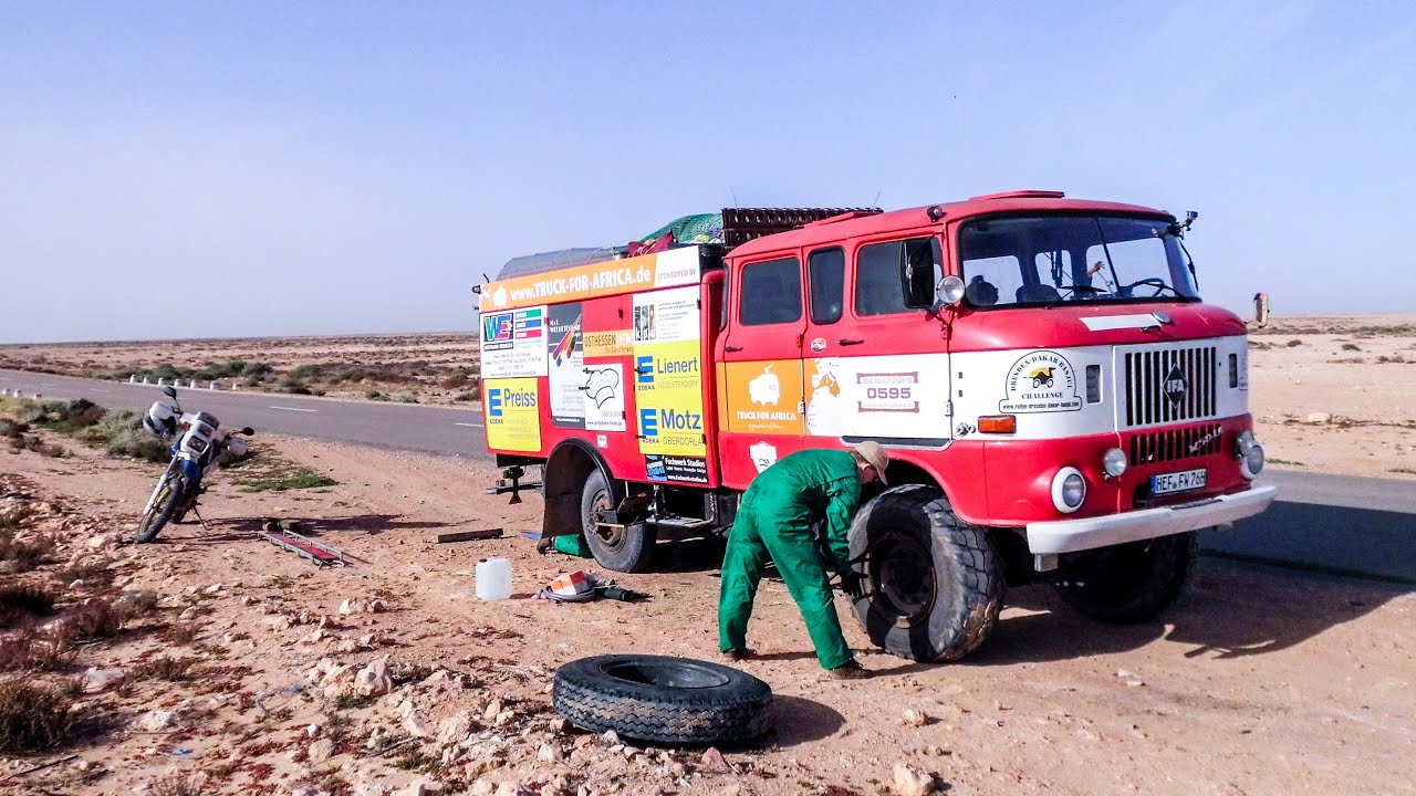 Rallye Dresden Dakar Banjul 2015 - Truck for Africa IFA W50 - YouTube