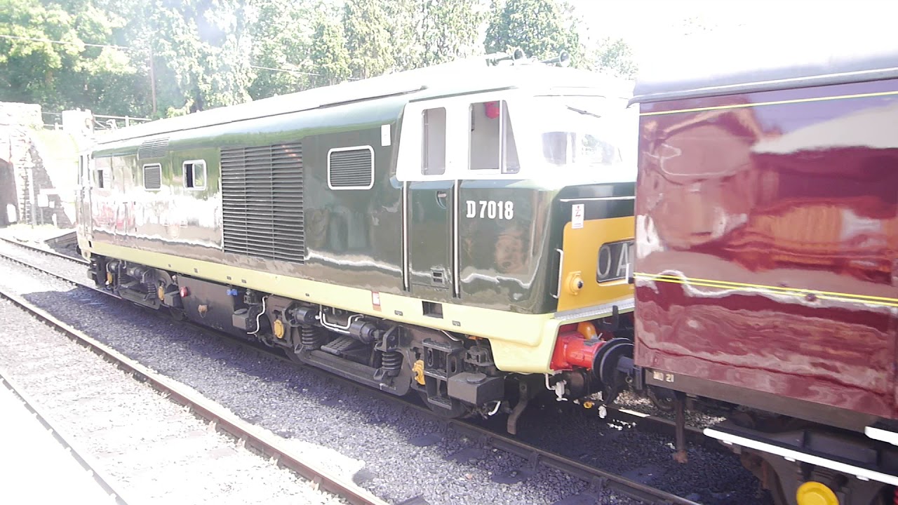BR D7018 Class 35 HYMEK DIESEL - YouTube