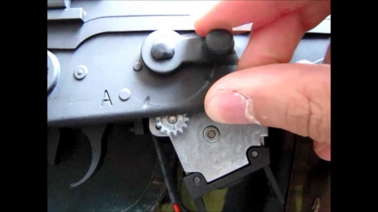 FN FAL King Arms selector position - YouTube