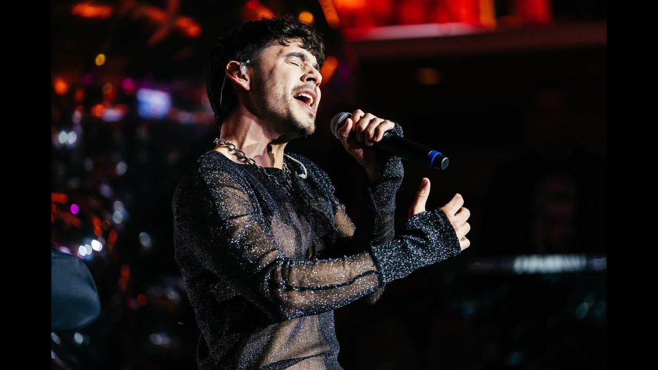 David Archuleta sings HELL TOGETHER and AFRAID TO LOVE at the Queerties ...