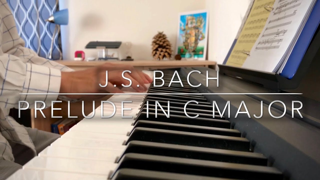 J.S. Bach - Prelude in C Major - YouTube
