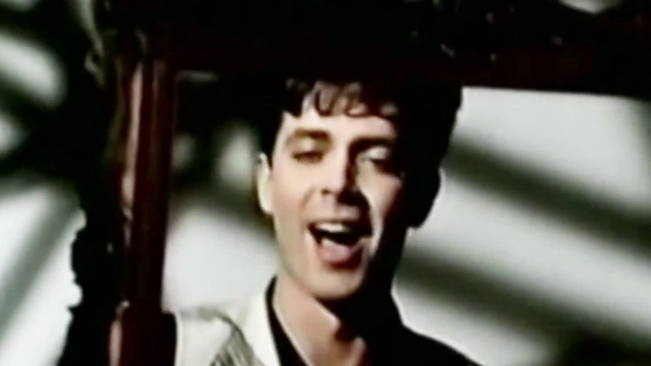 FRANCESC PICAS : Locos por amor (HD) - YouTube