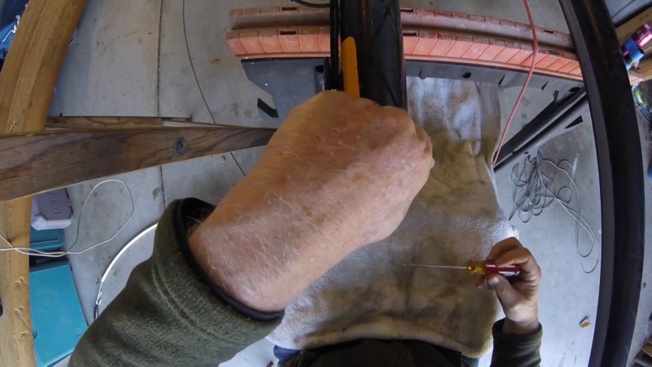 VX1 Mast disassembly - YouTube