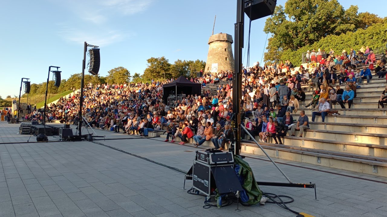 VABA RAHVA LAUL 2021 Rakvere - YouTube