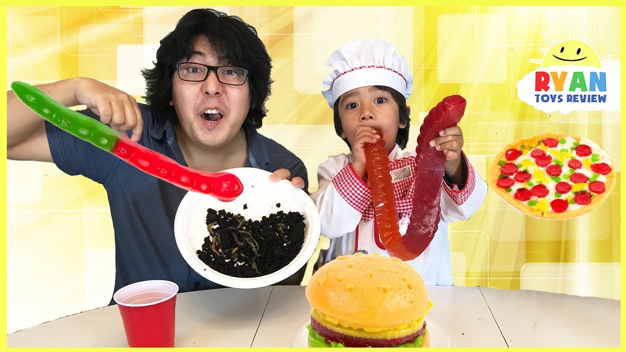 Gummy Food vs Real Food & Pizza Challenge - YouTube