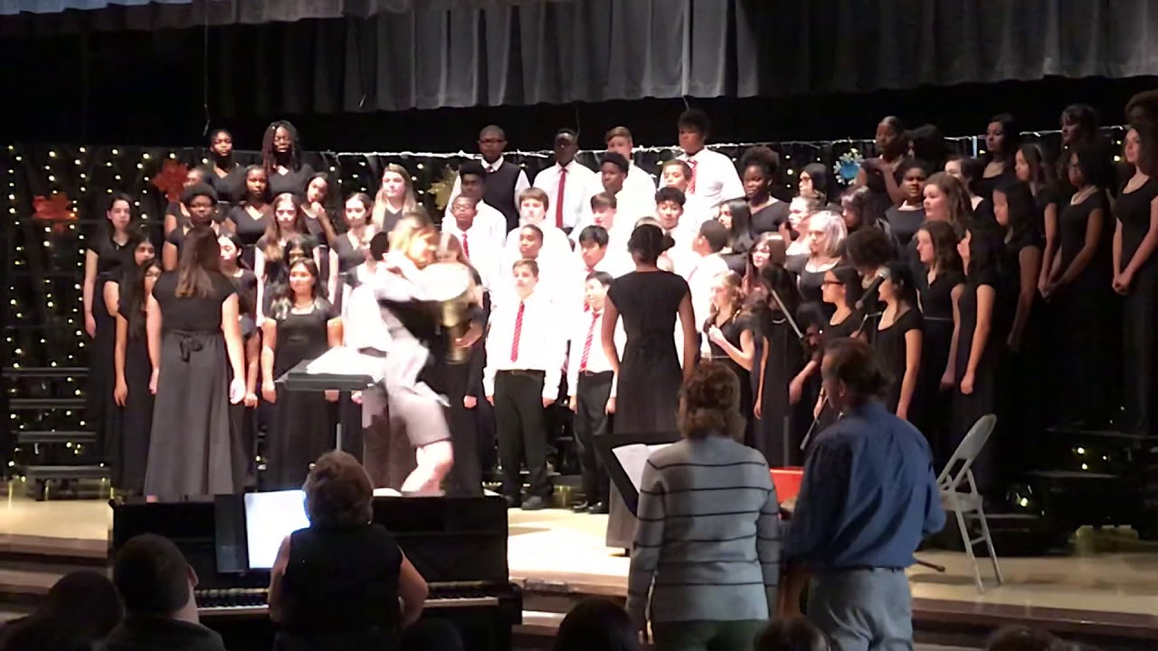 Betelehmu (Nigerian Christmas Carol) 8th Grade Chorus - Falling into ...
