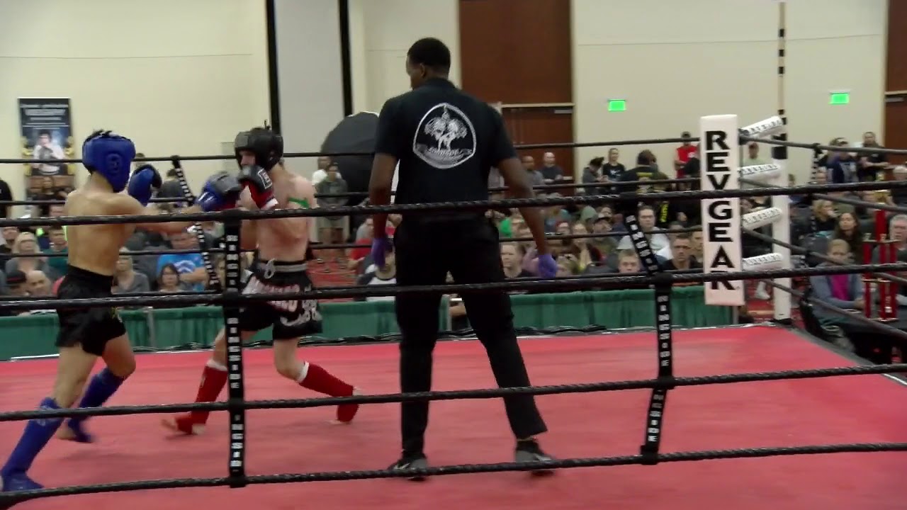 2017 MTWE 127lb Novice Championship Fight - YouTube