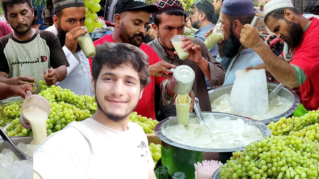Amazing Grape Juice Making in Karachi 🍇 | Original Grape Milkshake ...