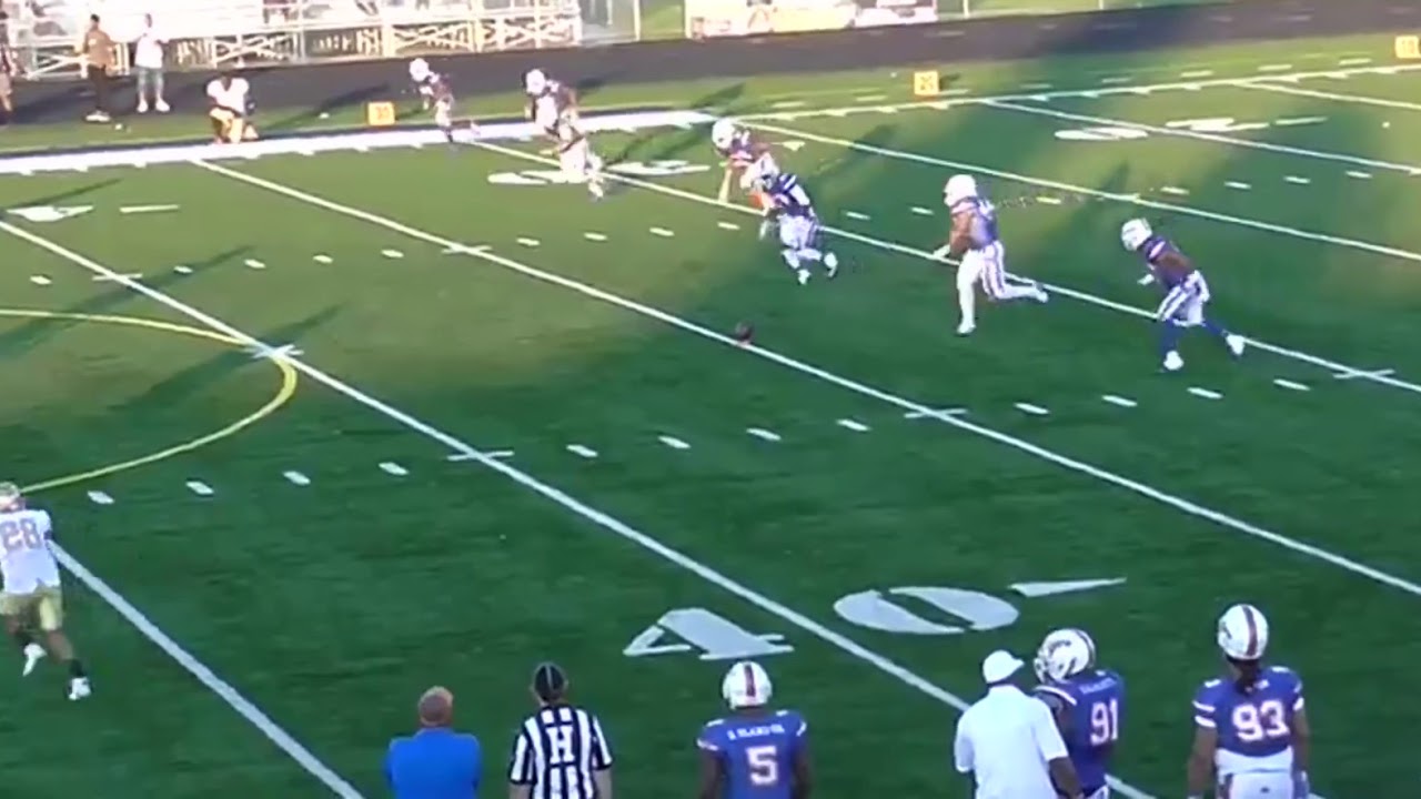 Daryl Burrell Returns 🏈 - YouTube