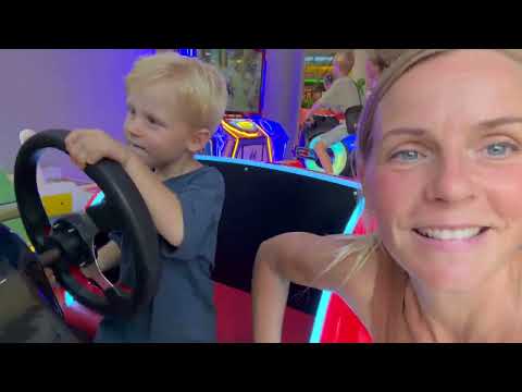 Toch in INDOOR SPEELTUIN beland in Albanie | Bellinga Short #1922
