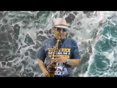 Ye Dosti hum nahi hindi song Instrumental on Saxophone by SJ Prasanna ...