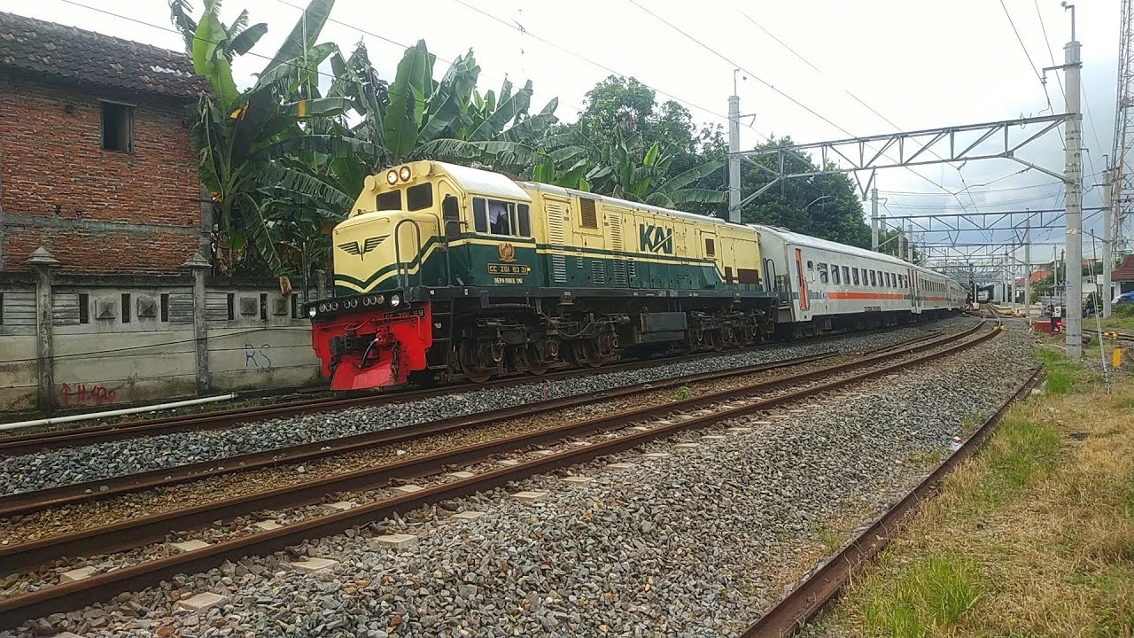 Perdana loko pintek ini bawa Logawa ? CC 201 69 KA 248 Logawa - YouTube