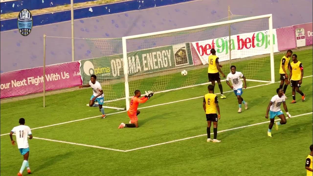 BROAD CITY vs BEYOND LIMITS : TCC LEAGUE MATCHDAY 13 : HIGHLIGHTS - YouTube