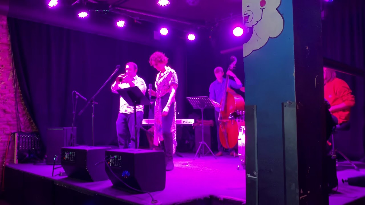 Monica debut Funk'n Waffles - YouTube