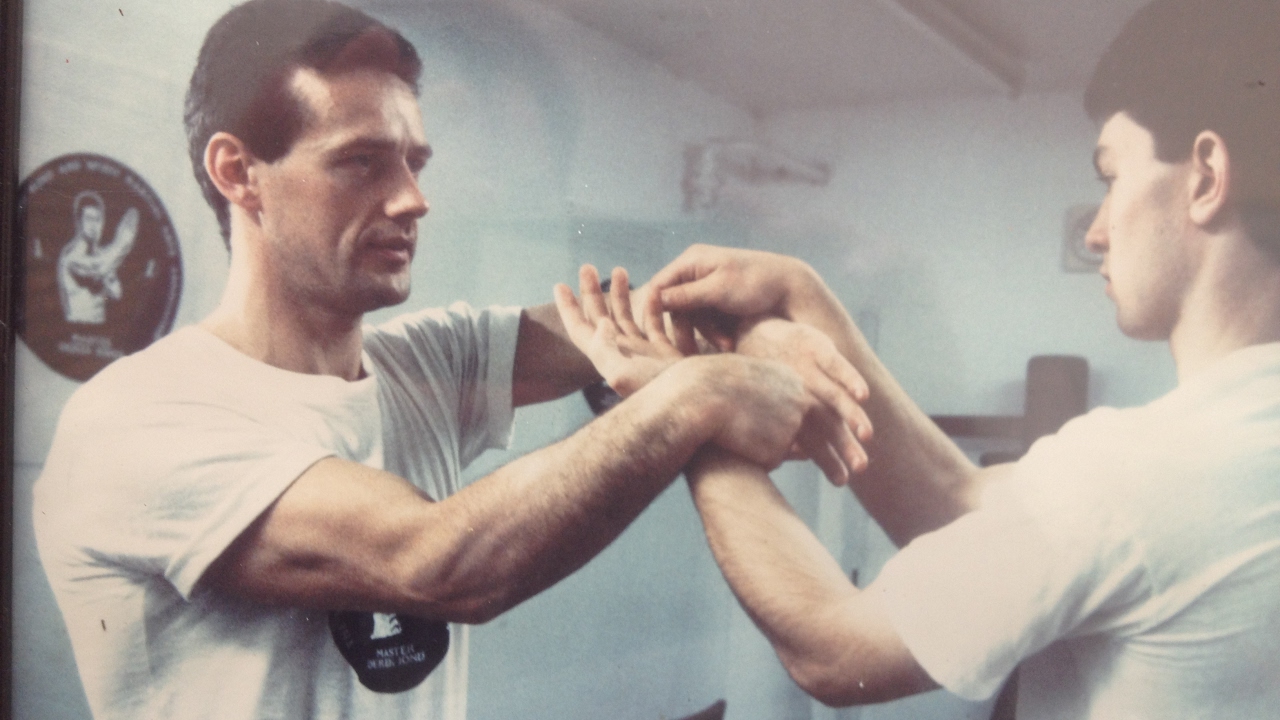 Wing Chun Master Derek Jones Documentary - YouTube