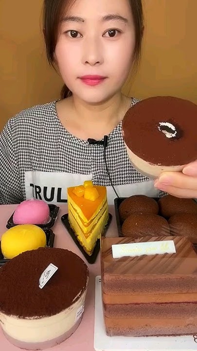 //chinese asmr mukbang//desserts mukbang// chocolate cake// #asmr #mukbang #chineseasmr # ...