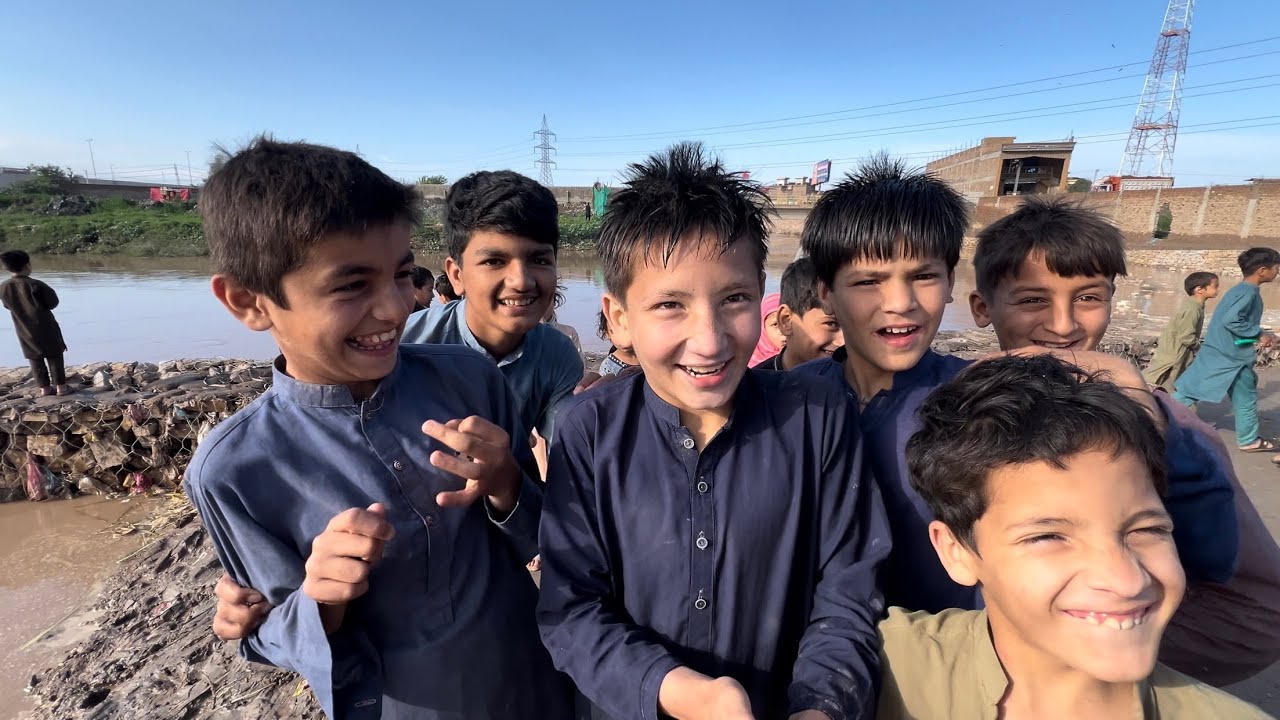 Pathan Kids in Peshawar | Fun Vlog | Akbar Khan - YouTube