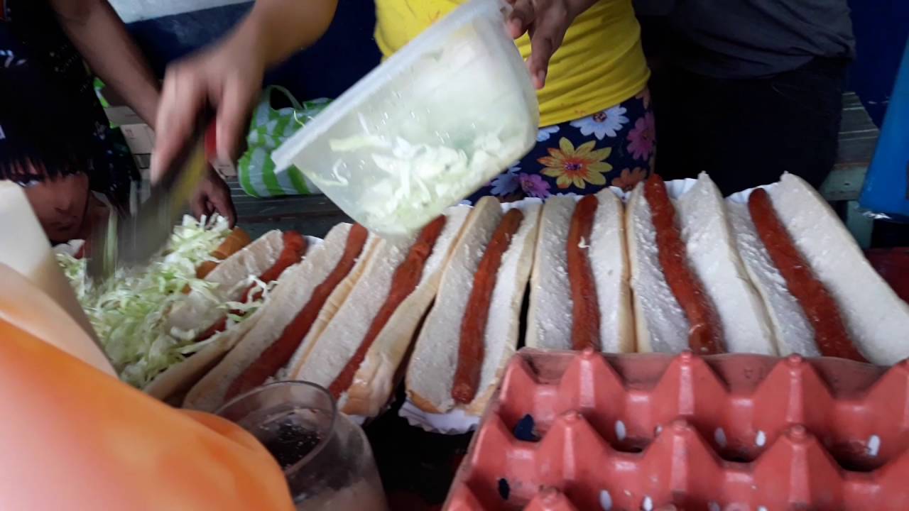 Cheese -zeeeyyy Footlong at Jhocson St. Manila - YouTube