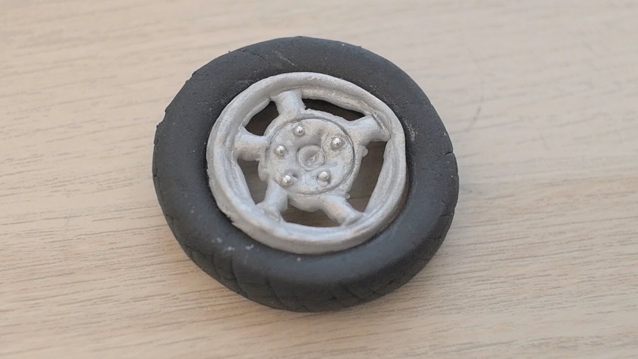 How to make Fondant Tires - YouTube