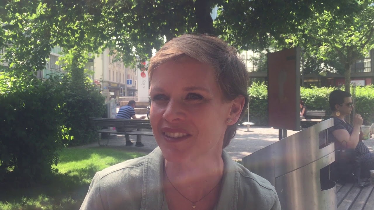 Sandra Boner: Meine Geschichte mit Krebs (1) - YouTube