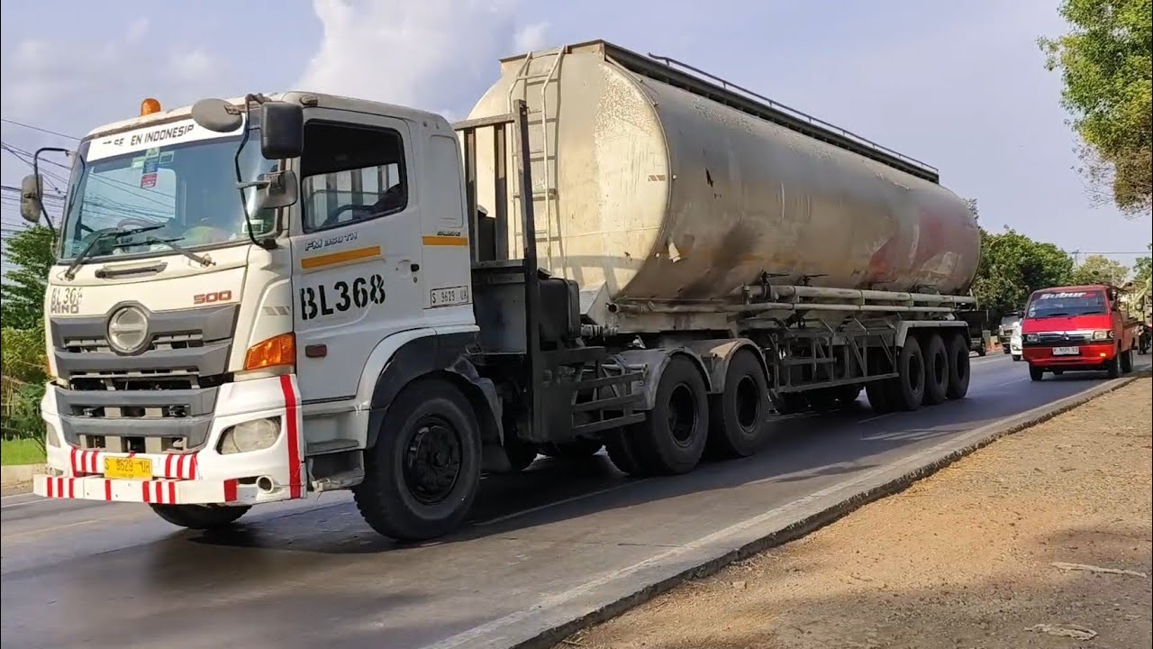 Truk Trailer Tangki Panjang Hino 500 FM 350 TH, Truk Trailer Wingbox ...