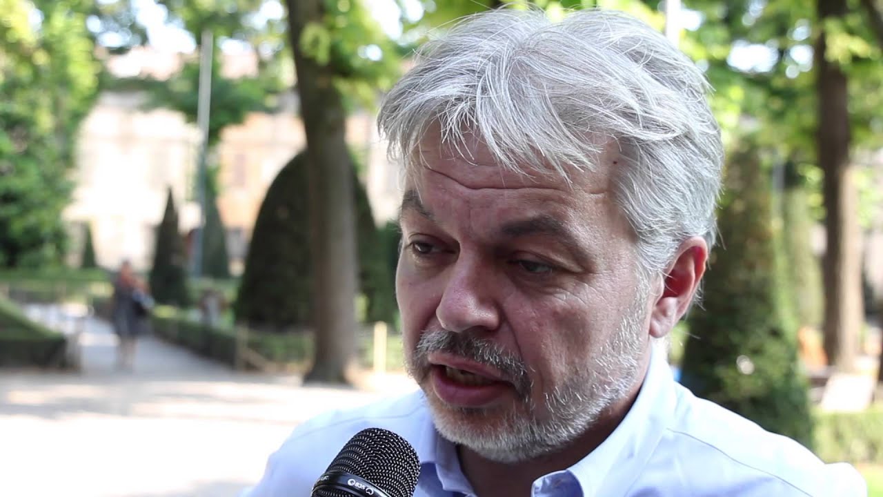 Festivaletteratura 2015 - Intervista a Luca Sofri - YouTube