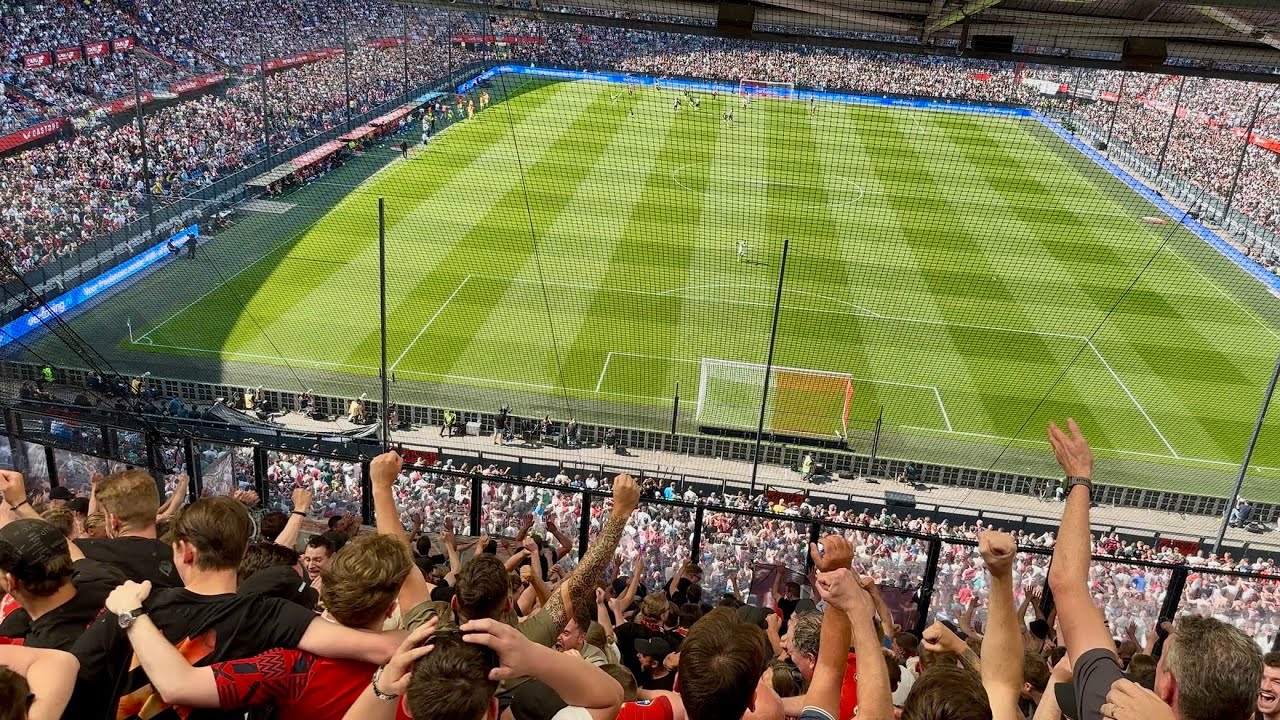 Boeren zijn de baas in Rotterdam : Heerlijke ontlading na de 2-3 🍻 ...