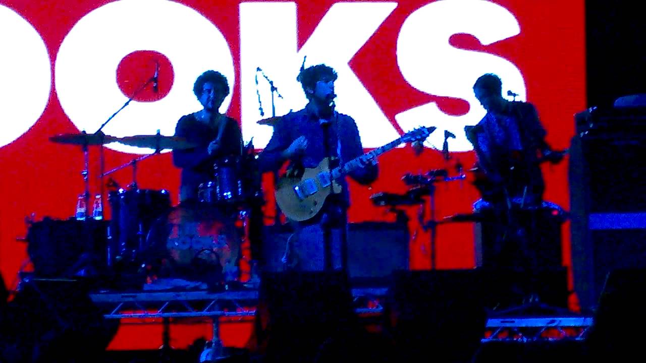 The Kooks - Naive @ BIME 2014 Music Festival - YouTube