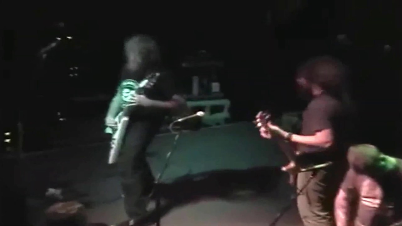 Mastodon - Trampled Under Hoof live @ Southgate House 2004 - YouTube