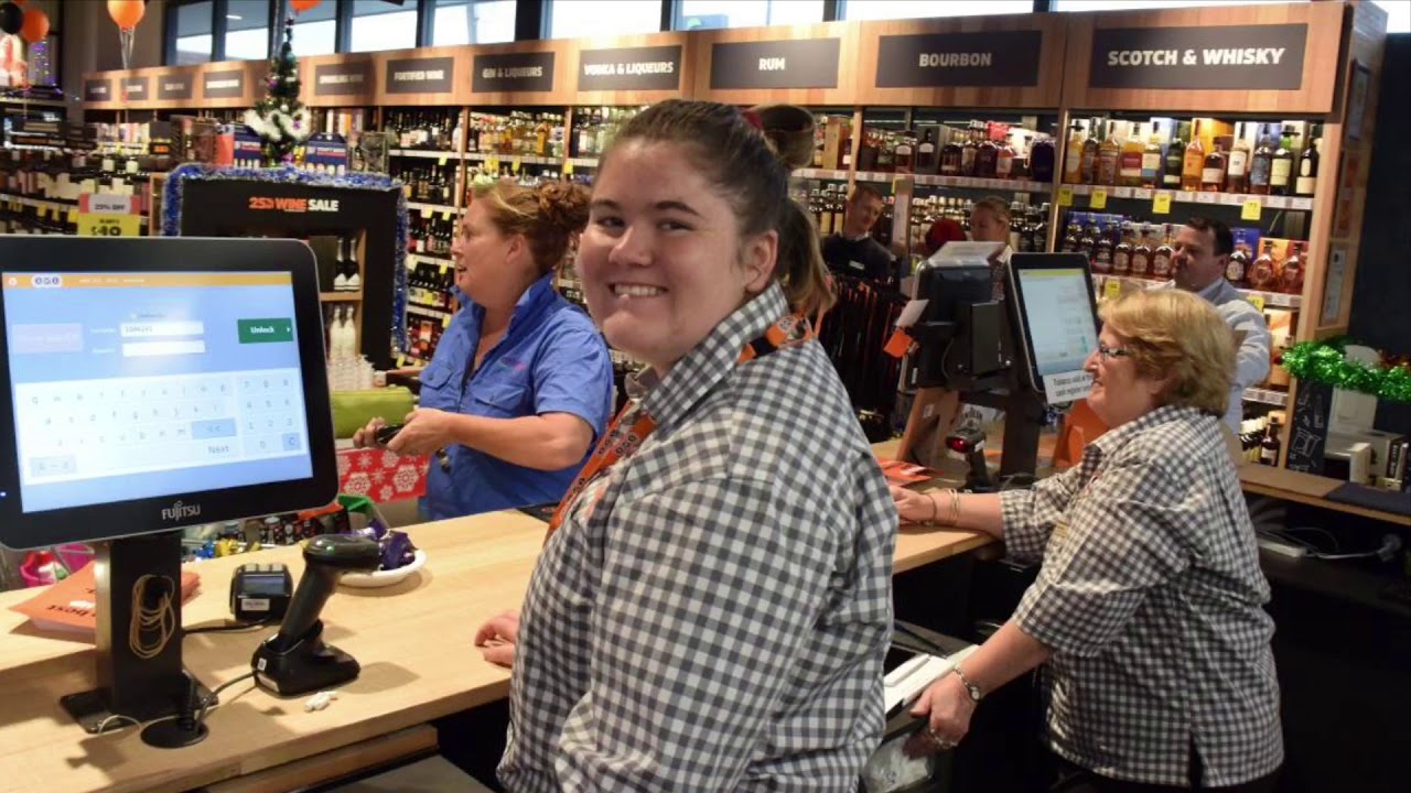 Merimbula Shopping Centre Now Open - YouTube