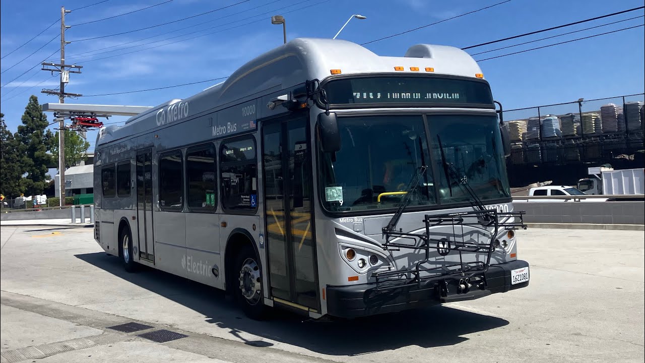 LACMTA 2021 BYD K9M #10000 - YouTube