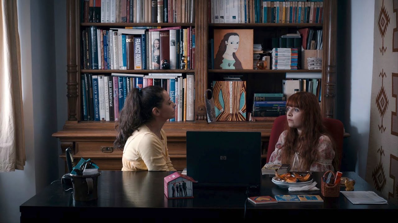 Self portrait of a Dutiful Daughter - trailer - YouTube