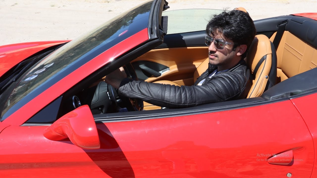 DRIVING A FERRARI - YouTube