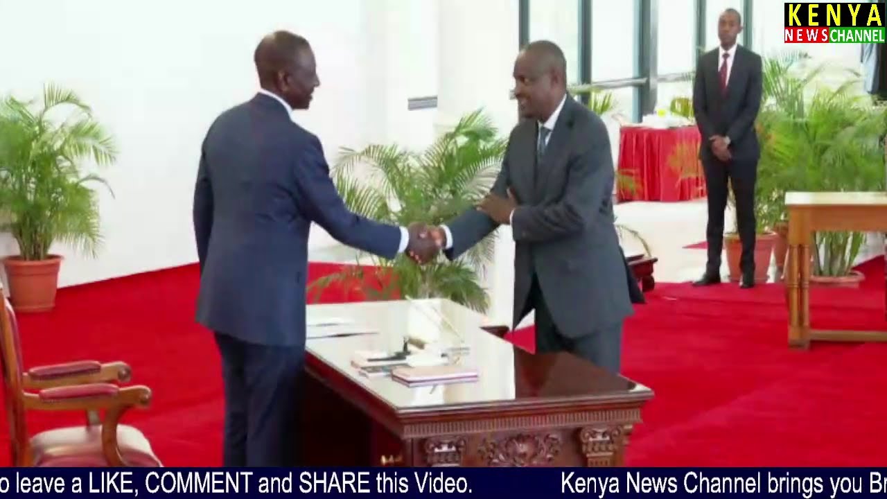 John Mbadi takes Oath as CS Treasury in front of Ruto at State House ...