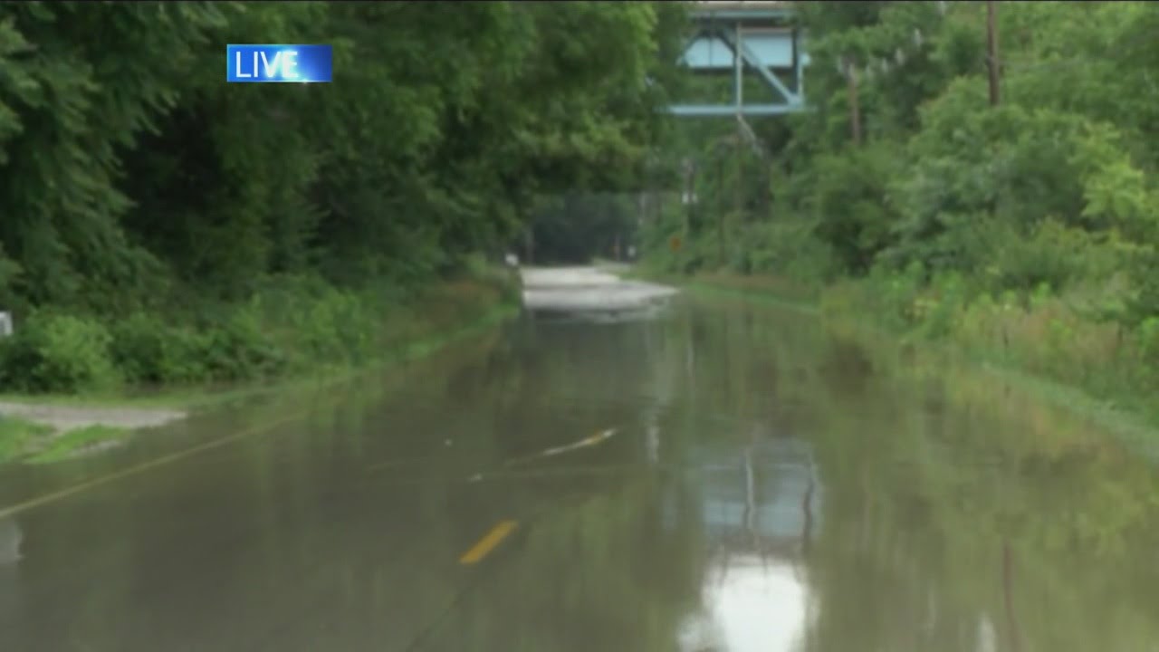 N. River Road closed due to flooding - YouTube