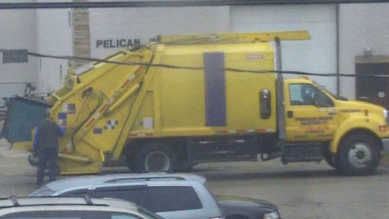 Ford Leach Rear Loader - YouTube