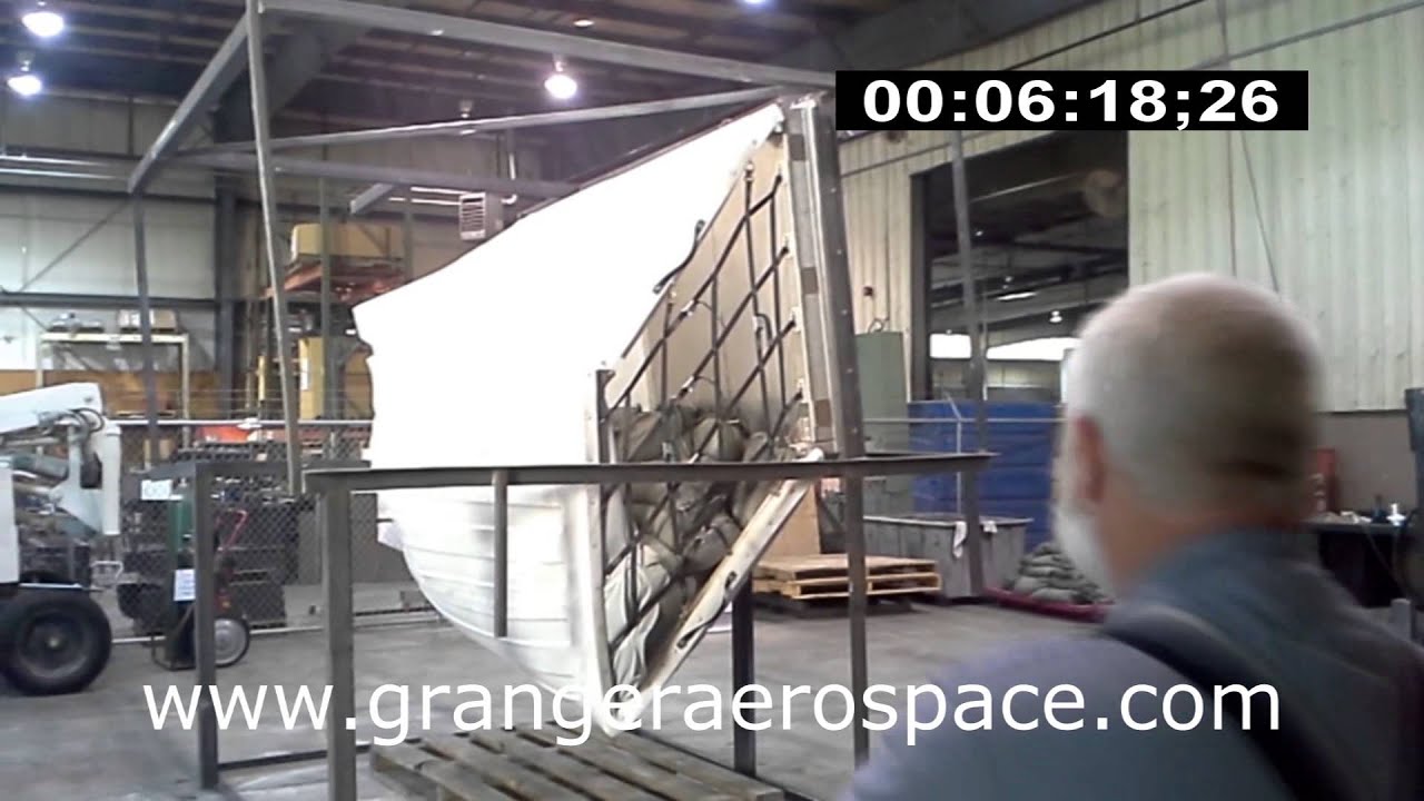 LD 3 AKN Air Cargo Container ULD Air Freight Container Hanging 8 Days ...