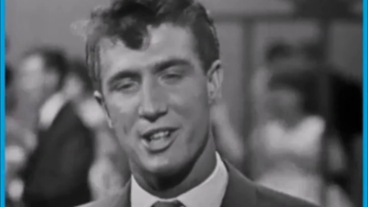 Robby Royal ★ Has Anybody Seen My Girl ♫ - YouTube