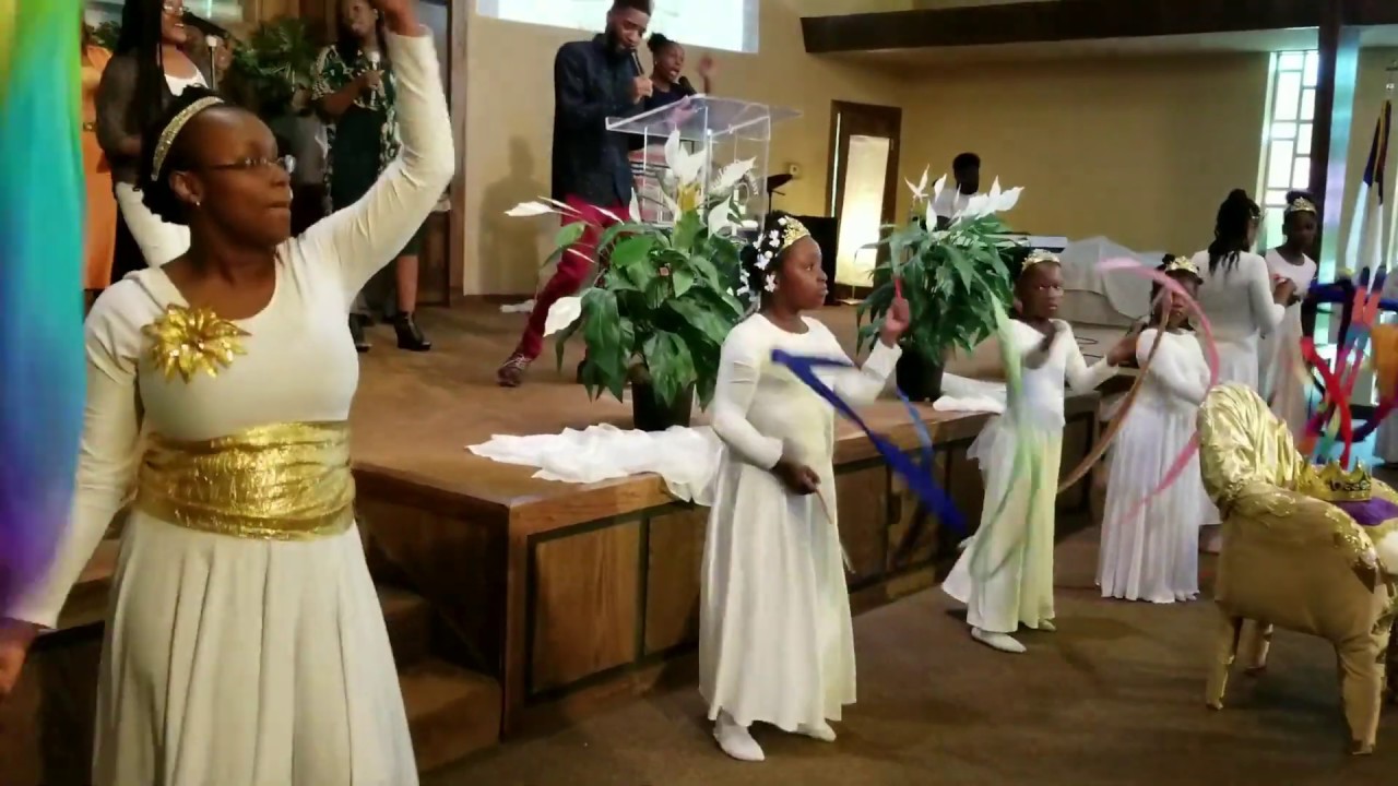 LOC Kids Father's Day Praise Dance - YouTube