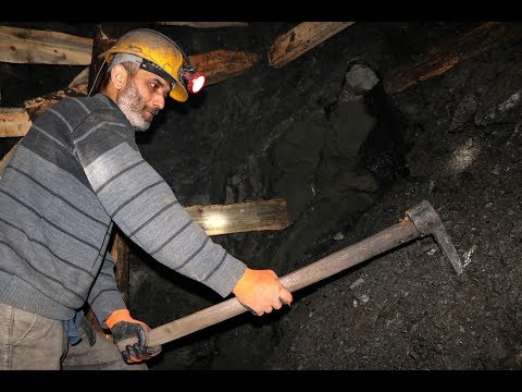 Dünya Madenciler Günü'nde yerin altında mesai