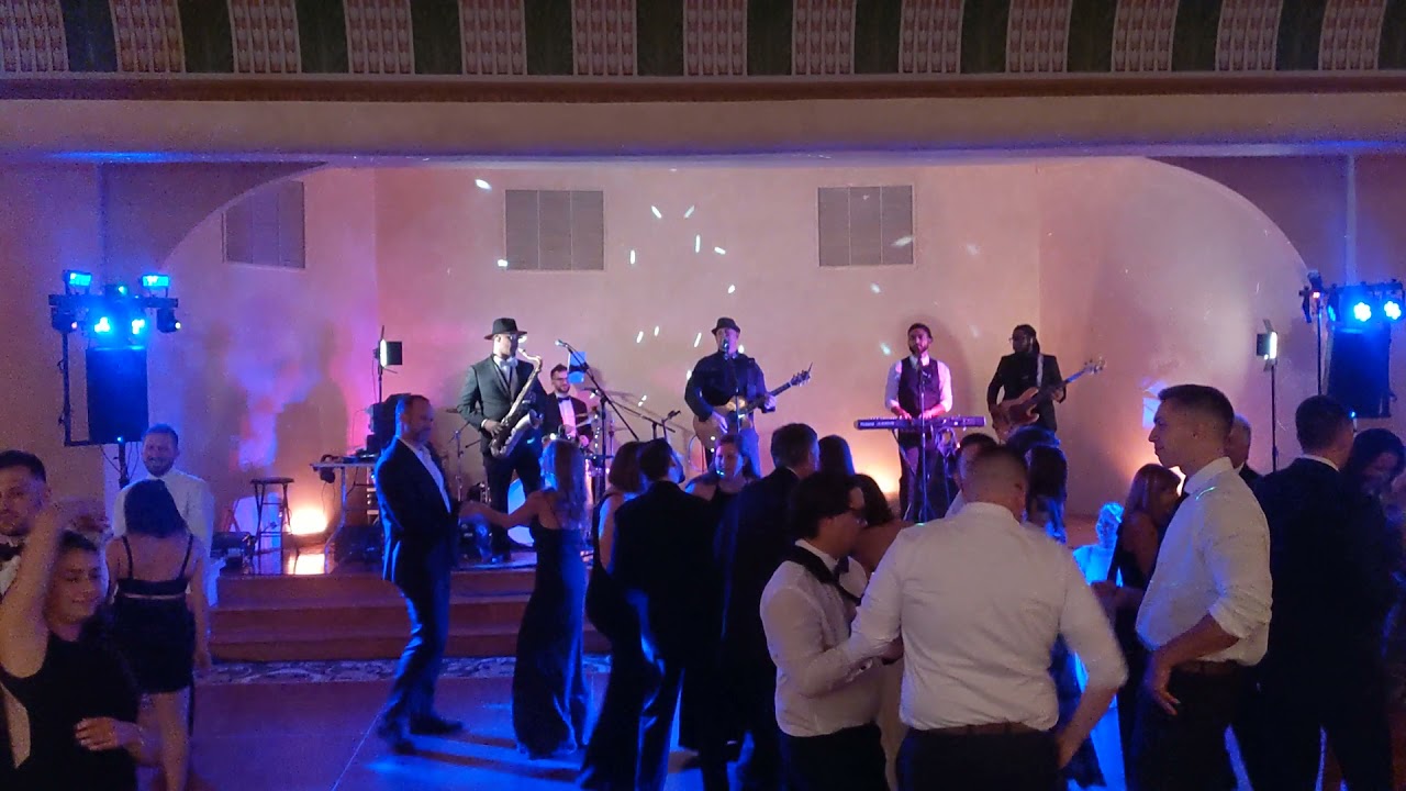 Matt Winter Band Dance Party! 💃🕺 - YouTube
